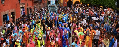 Festival de "Los Locos" de San Miguel de Allende - Mexique Découverte